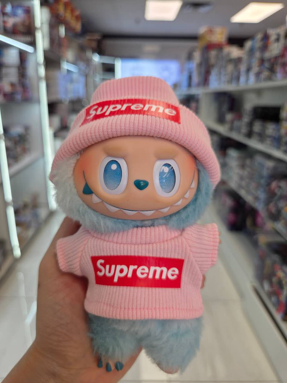 labubu supreme潮玩两件套娃衣-（多色可选） – Sapere Aude Inc|启蒙时代